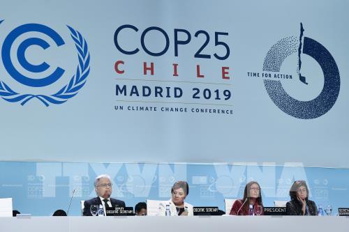 Nhiều nước lớn phớt lờ những nỗ lực chống biến đổi khí hậu - Báo Quảng ...