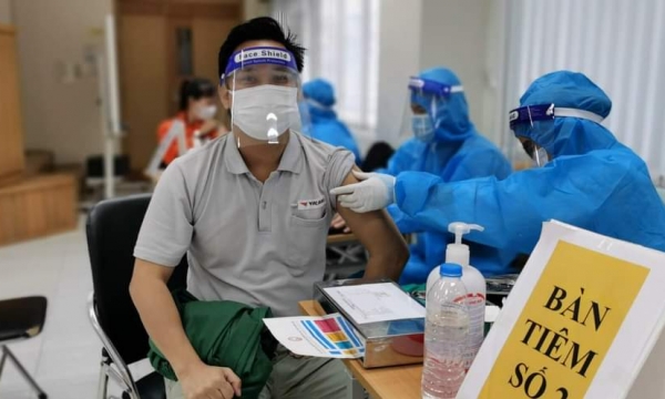 Bao phủ vắc xin - Chìa khóa miễn dịch cộng đồng - Báo Quảng Ninh điện tử