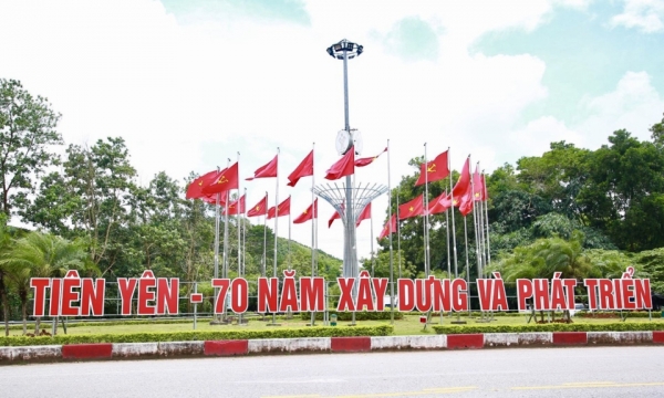 Tiên Yên: Cờ hoa rực rỡ chào mừng kỷ niệm 70 năm Ngày Giải phóng Tiên ...