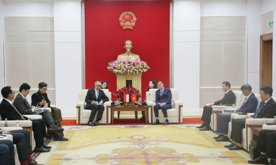 Van Don pilots marine ecotourism combined with aquaculture - Quang Ninh ...